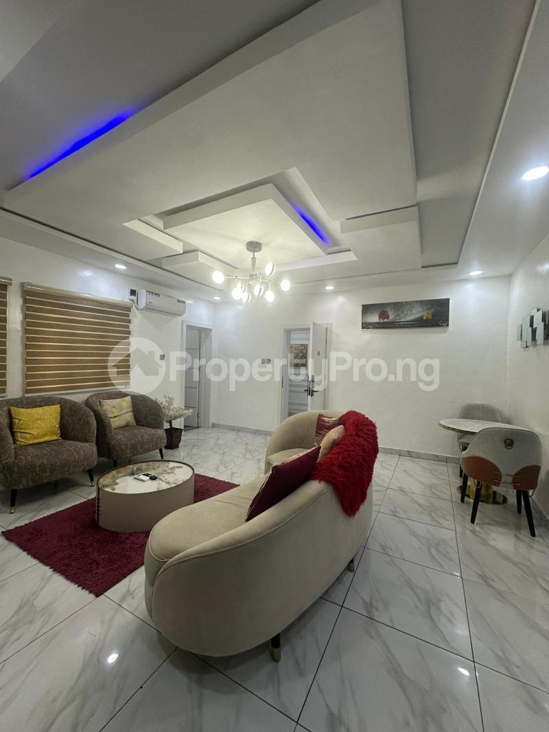 Shortlet 2 Bedroom Apartment in Ikeja GRA, Ikeja Lagos (7NTAZ ...