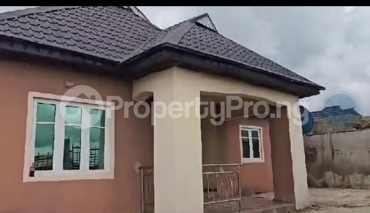 Buy 3 Bedroom Bungalow in Akala Express, Ibadan Oyo (3MLFQ ...
