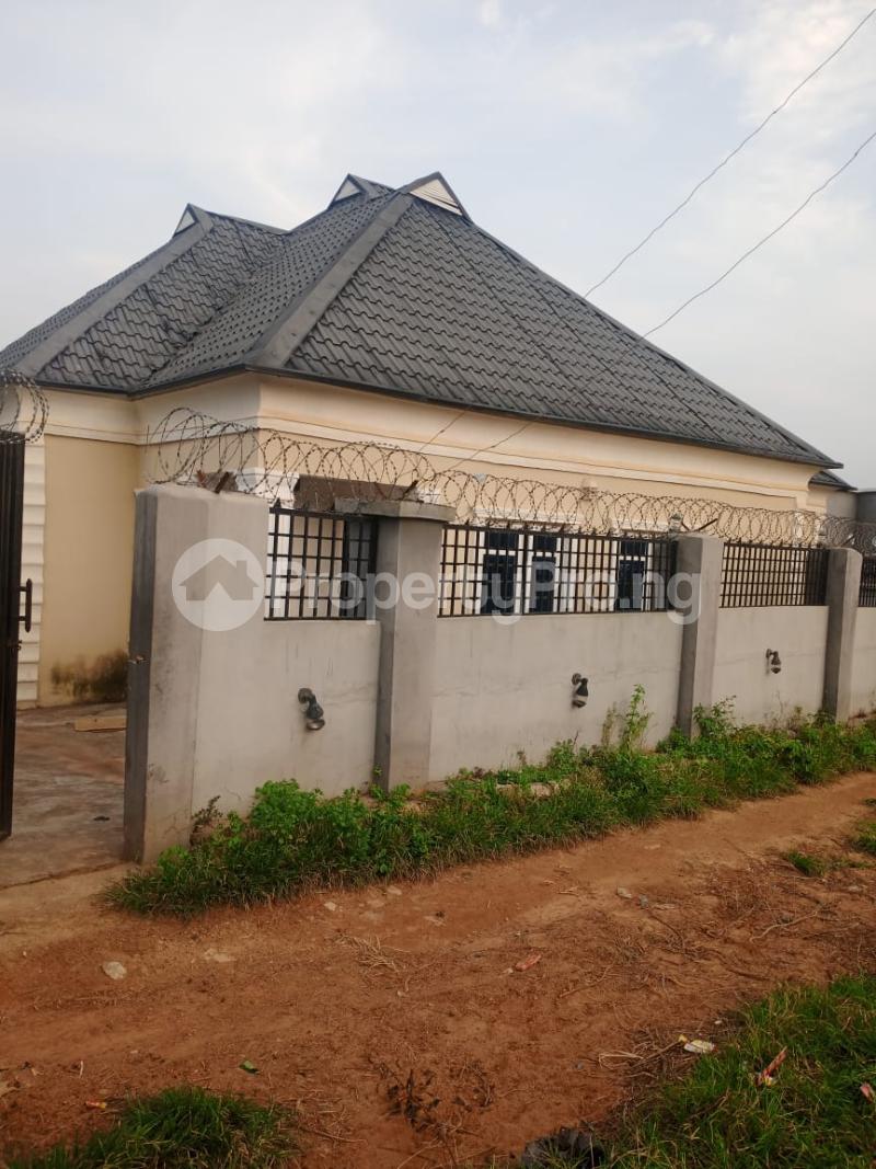 Buy 3 Bedroom Bungalow in Akala Express, Ibadan Oyo (6MWVS ...