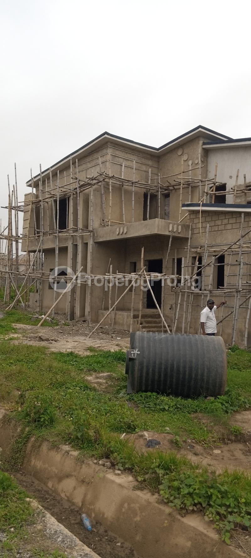 5 Bedroom House in Lugbe Abuja | House for sale in lugbe | House in ...