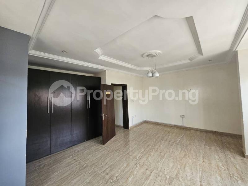 Rent 5 Bedroom Fully Detached Duplex With Bq in Lekki Phase 1, Lekki ...