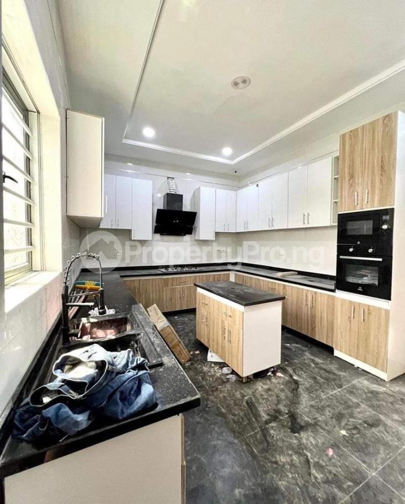 5 Bedroom House in Lekki Phase 1 Lekki Lagos | House for sale in lekki ...