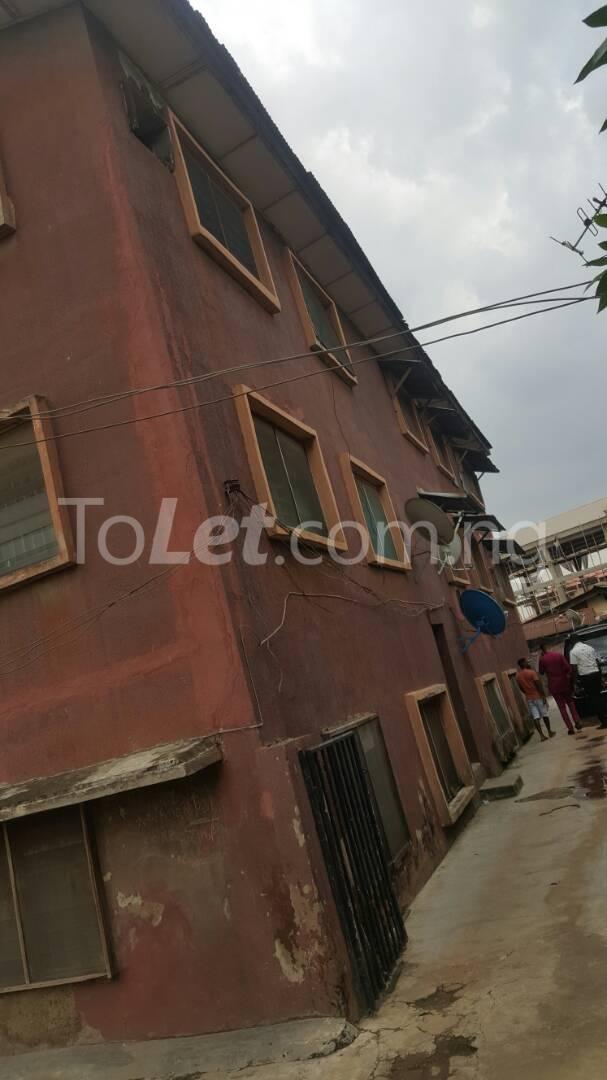 Buy 6 Units Of 3 Bedroom Flat in Shomolu, Shomolu Lagos (G7173 ...