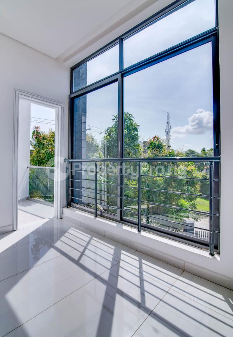 4 Bedroom House in Lekki Phase 1 Lekki Lagos | House for sale in lekki ...