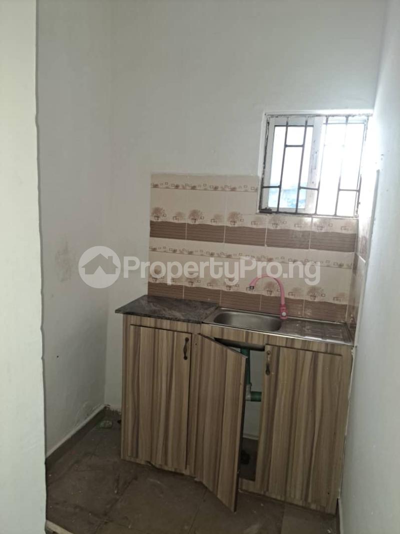 Rent Fantastic Self Contain in Obanikoro, Shomolu Lagos (1JXHG ...