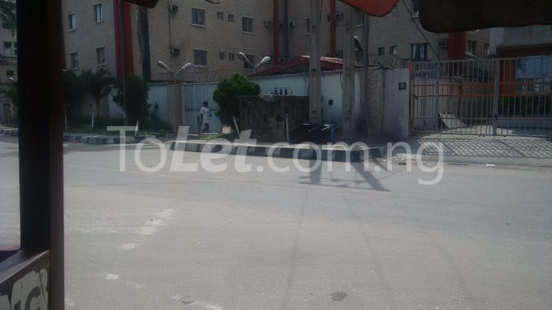 Rent Apapa Shopping Mall / Office Complex Availble For Longterm Lease ...