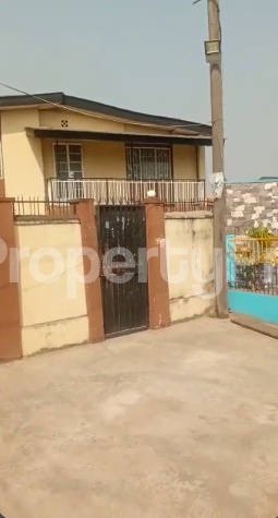 Buy Block Of 4 Flats in Ire Akari, Isolo Lagos (4GQVD) | PropertyPro ...