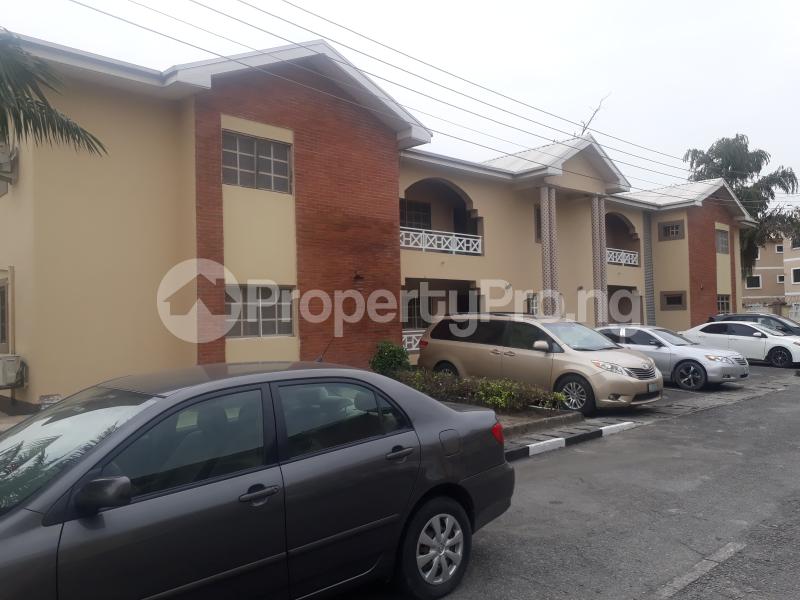 Rent Clean 1 Room Self Contained Bq In Femi Okunnu Phase 4. Opposite ...