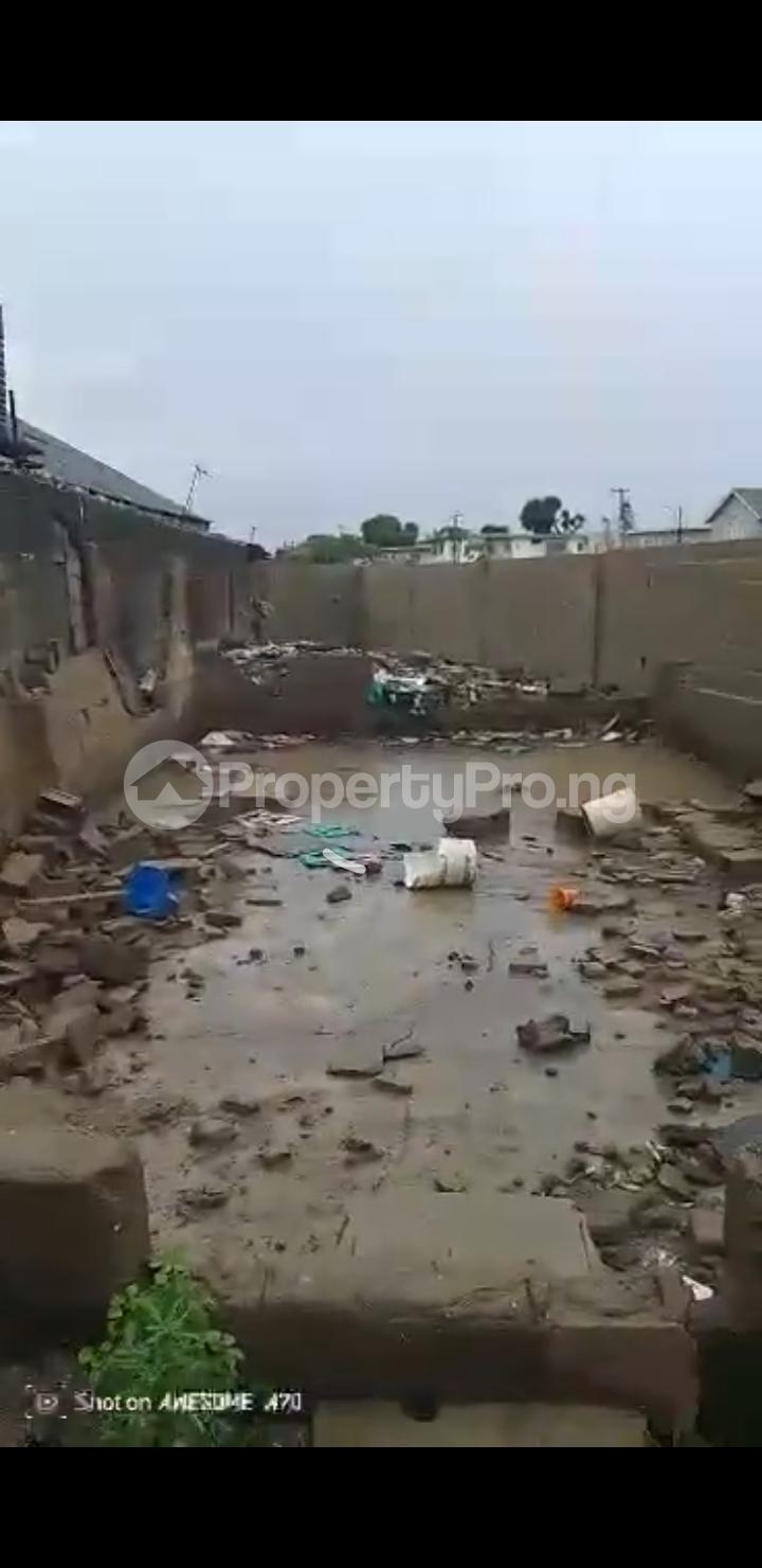 Buy Half Plot Of Land in Onipanu, Shomolu Lagos (8LLDL) | PropertyPro ...