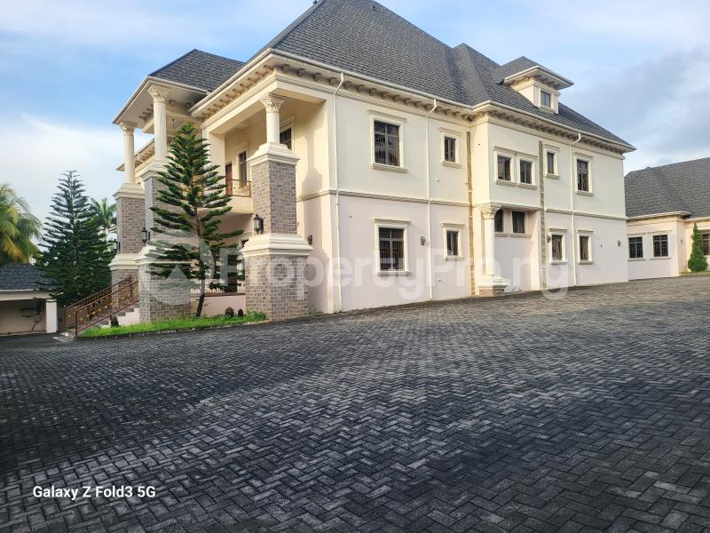 Buy Luxurious 8 Bedroom Mansion + 2 Bq & 2 Room Guest House in Asokoro ...