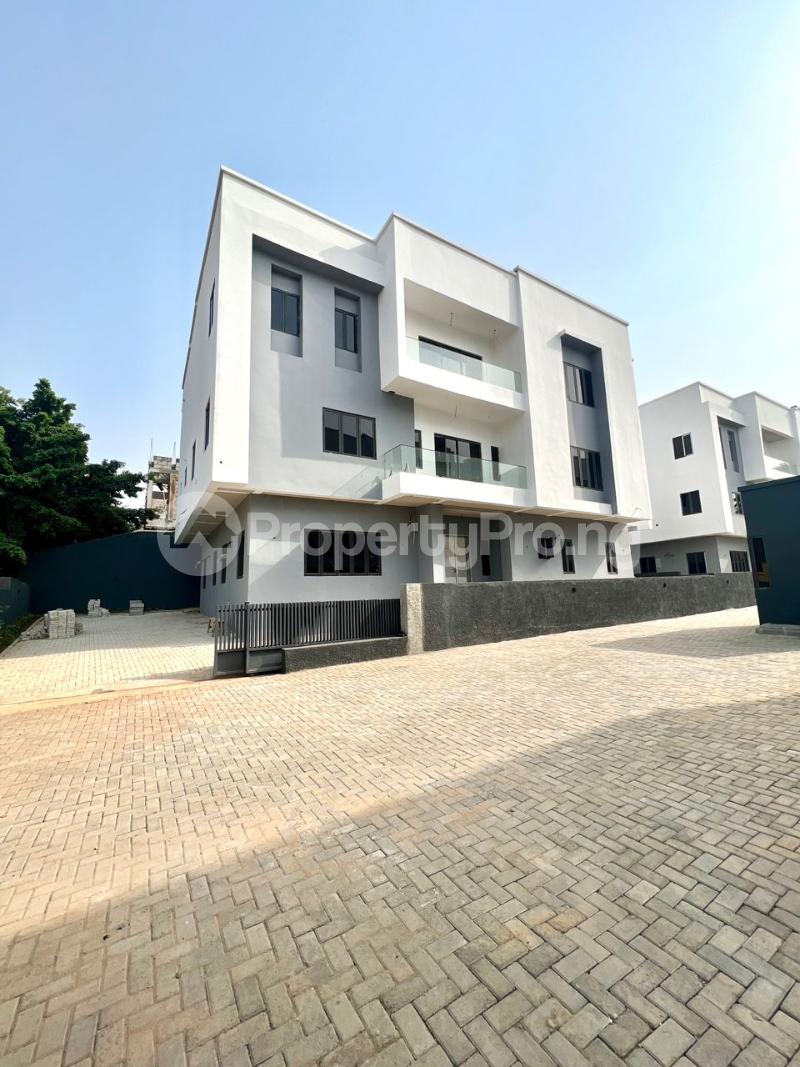 7 Bedroom House in Asokoro Abuja | House for sale in asokoro | House in ...