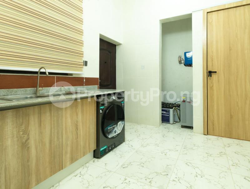 Shortlet Luxury Four Bedroom With Ps5, Snooker, Pool + Gym in orchid ...