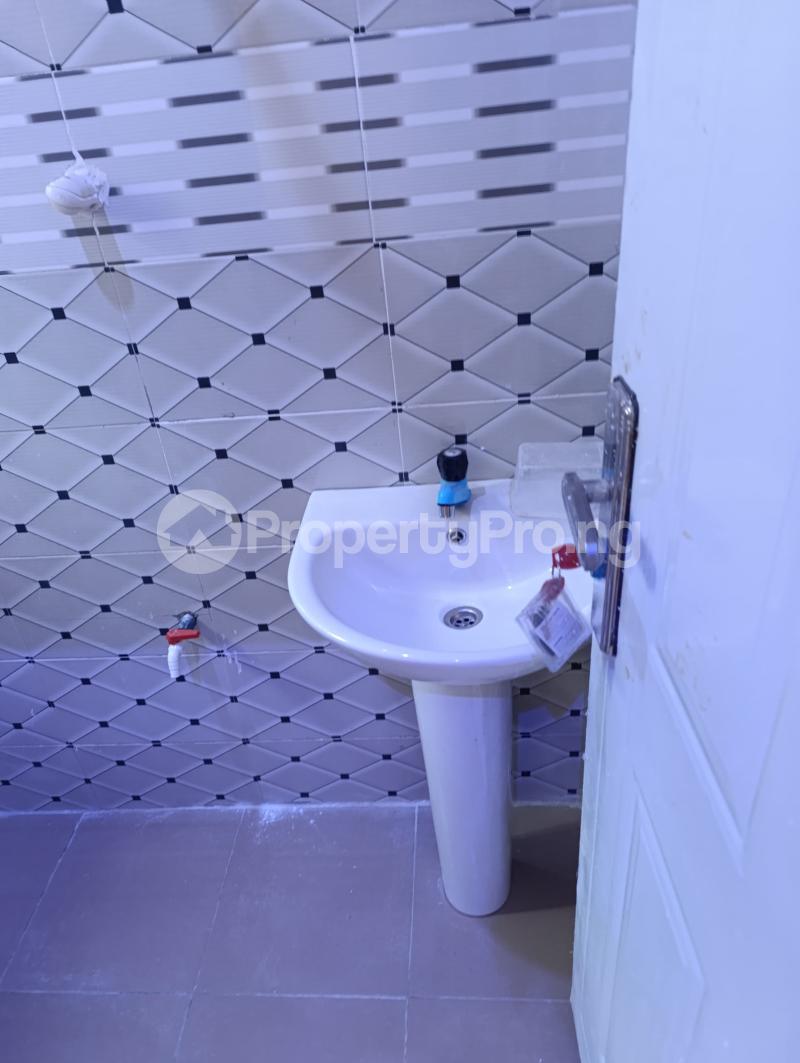 Rent Newly Built 3 Bedrooms Flat in Akala Express, Ibadan Oyo (1LFTC ...