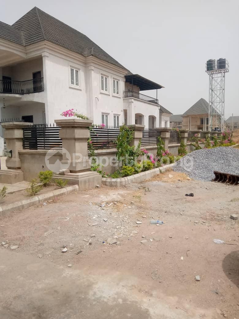 5 Bedroom House in Lugbe Abuja | House for sale in lugbe | House in ...