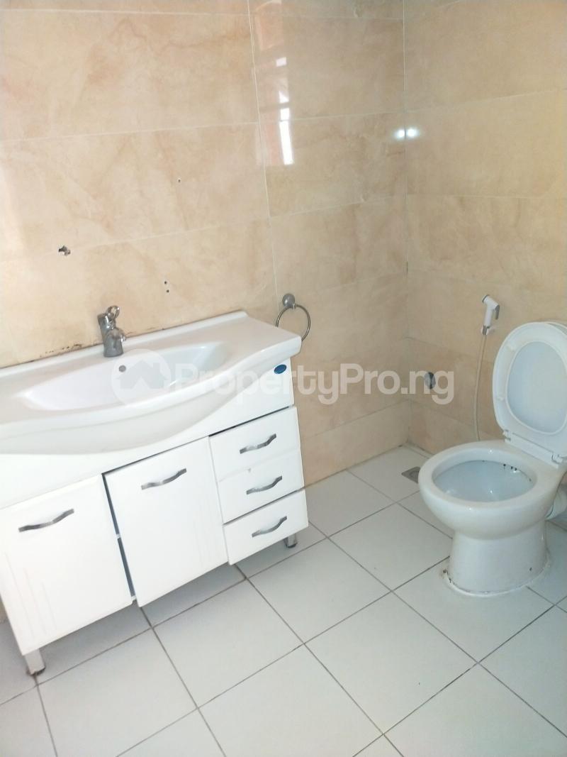 Rent Nice 3 Bedroom Flat Up With Bq At Dolphins Estate Ikoyi in Dolphin ...