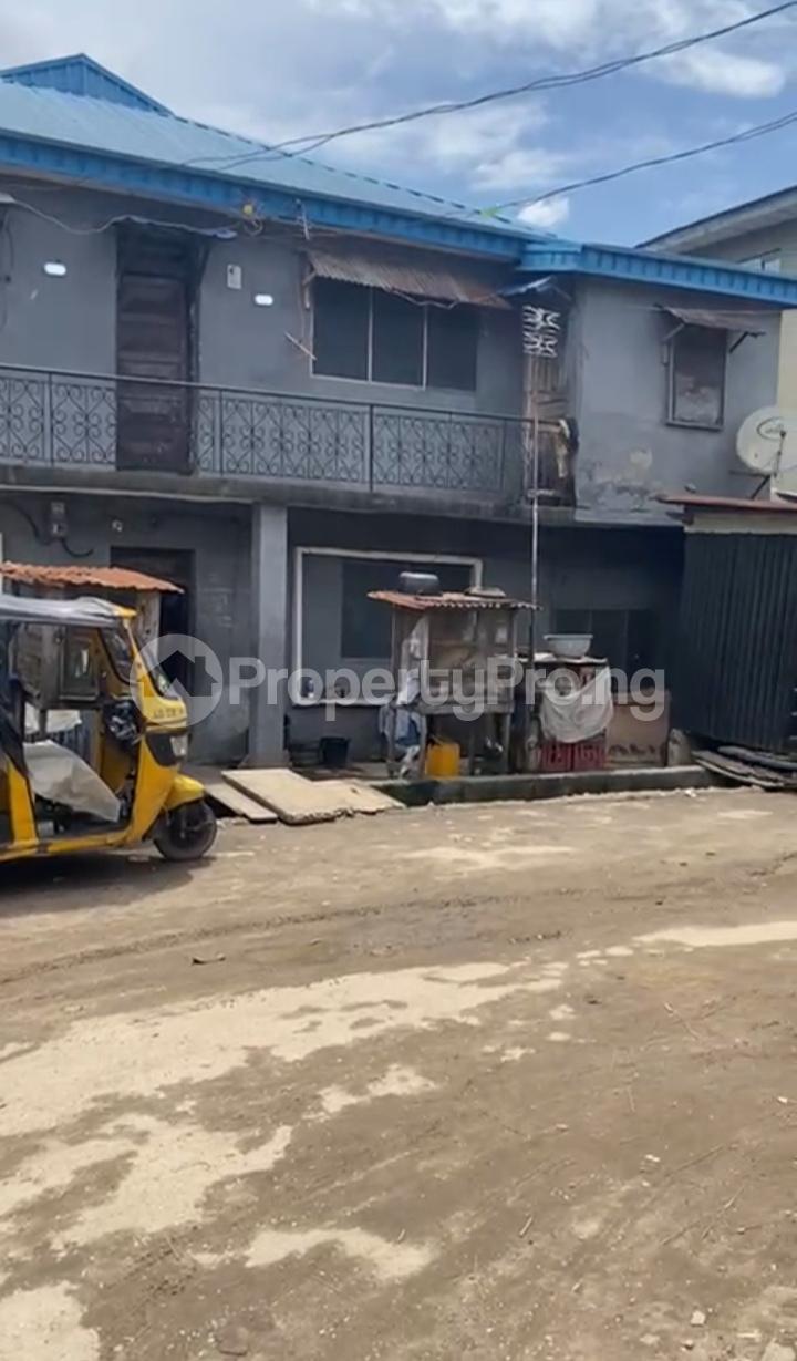 Buy A Storey Building in Bariga, Shomolu Lagos (6LXYK) | PropertyPro ...