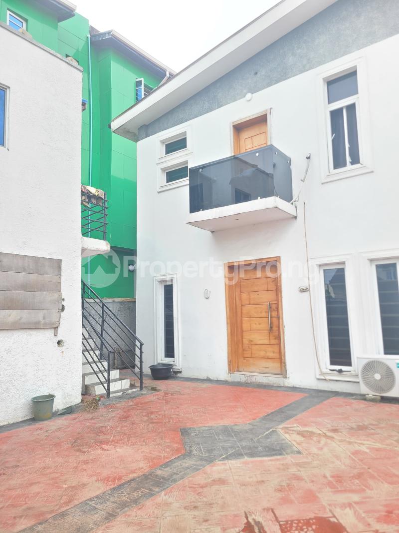 Rent Sweet Mini Flat In Beautiful Compound And Good Road in Badore ...